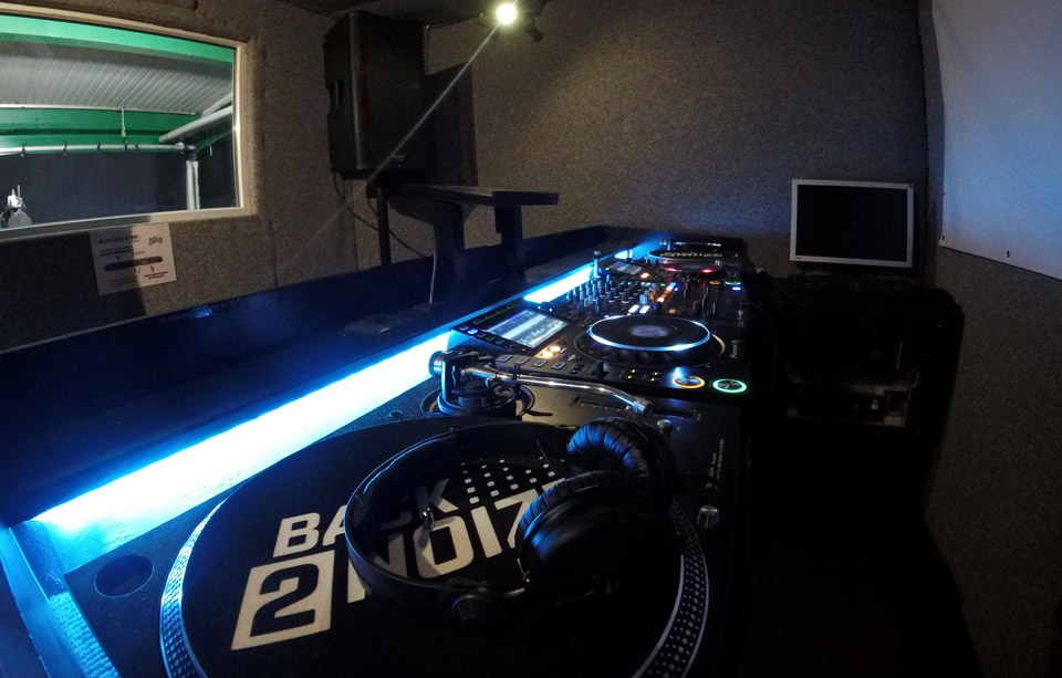 Back2noize | Cours Dj - Location studio dj - Livestream